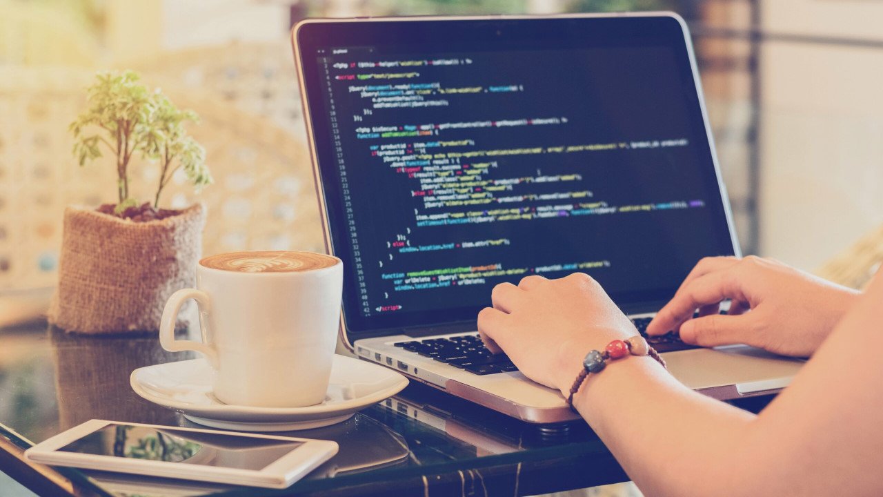 Apprendre à coder : ce que vous devez savoir avant de vous lancer Apprendre à coder : ce que vous devez savoir avant de vous lancer
