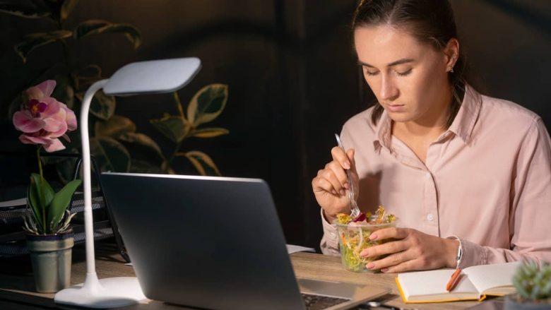 Quels sont les avantages et les inconvénients du télétravail Quels sont les avantages et les inconvénients du télétravail